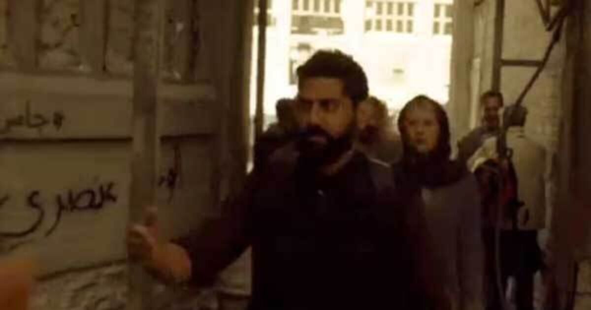 Egyptian artists sneak anti-Homeland graffiti onto Homeland episode