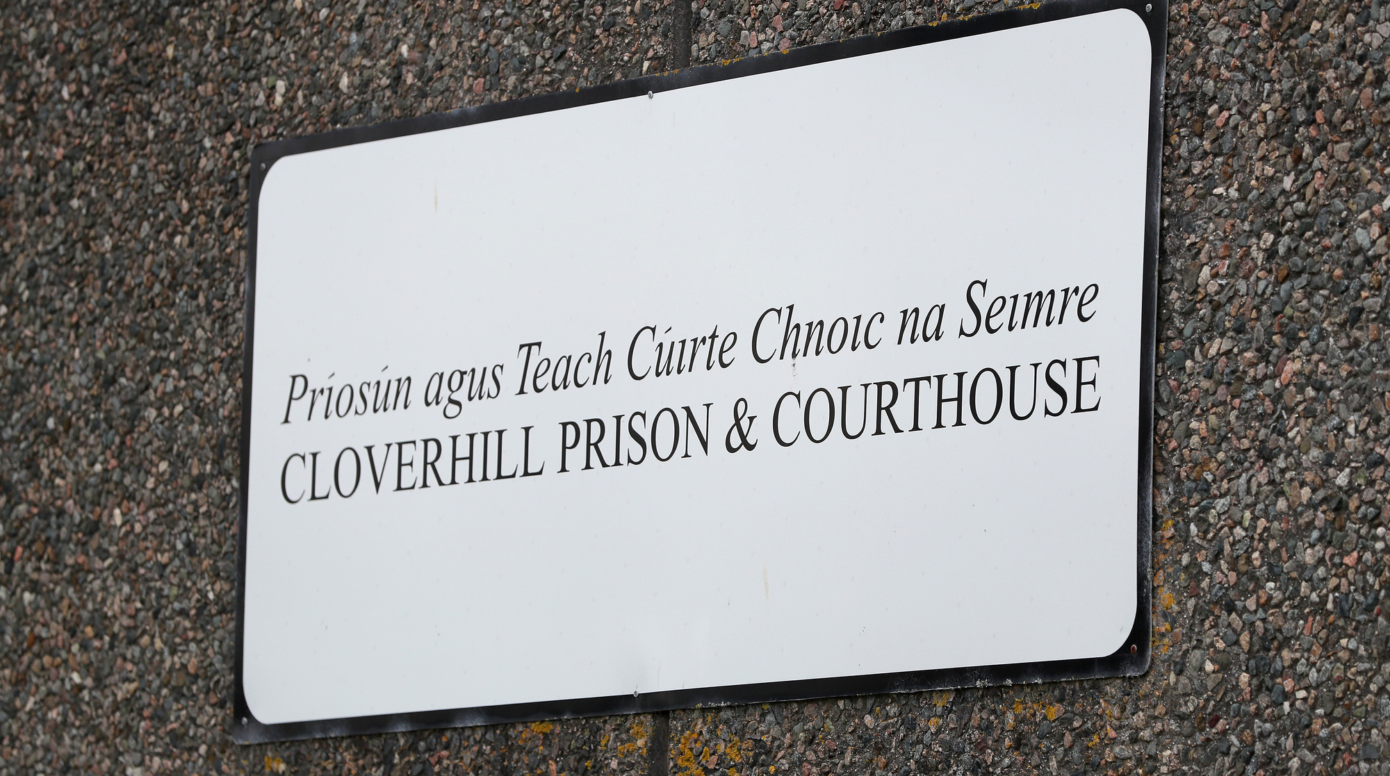 Garda detective faces crime gang facilitation, bribery and firearms charges