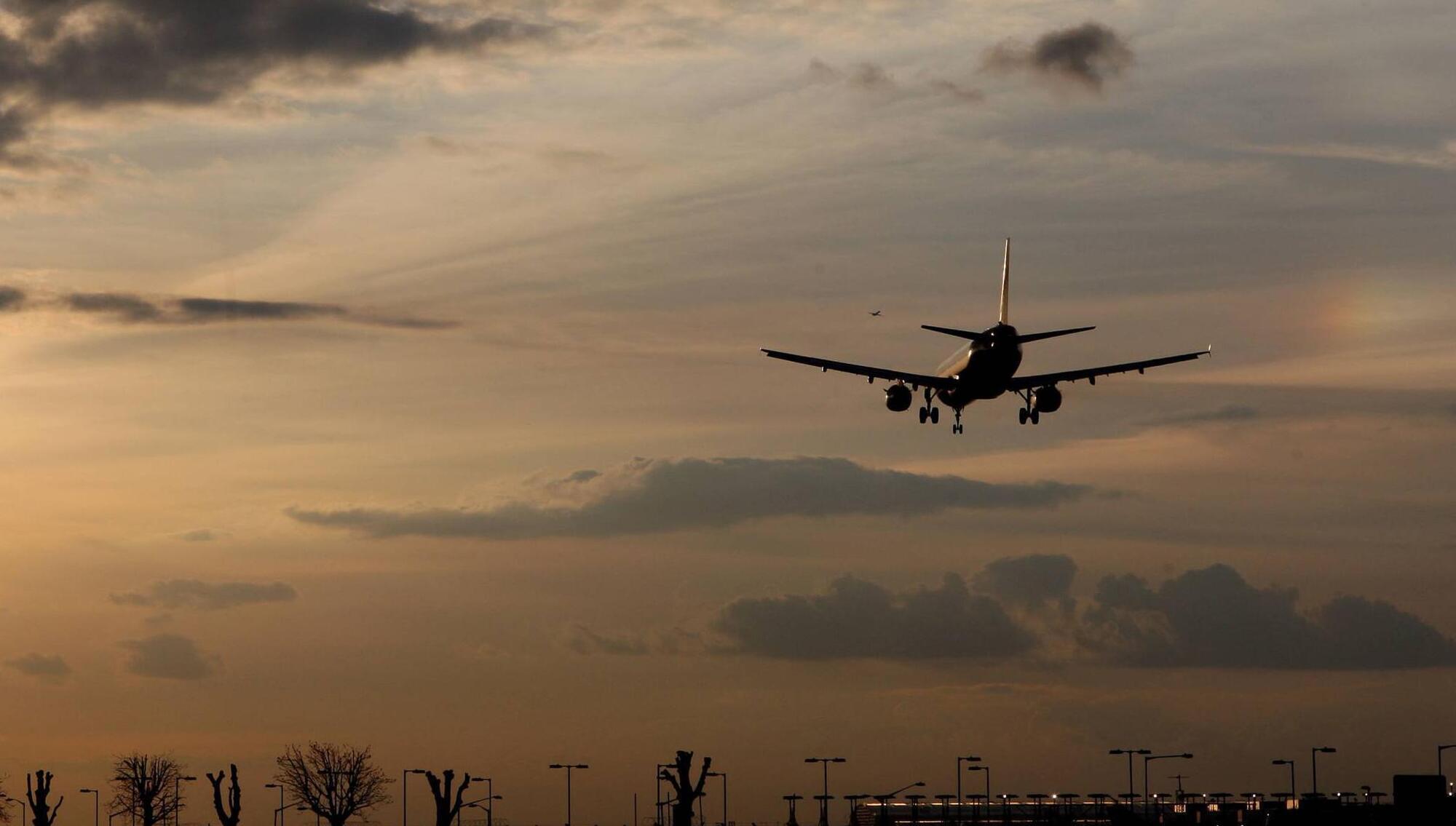 Holiday plans at risk? What Irish travellers need to know about flight ...