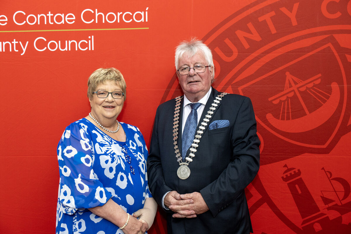 'An institution in Cork politics': Taoiseach leads tributes to former ...
