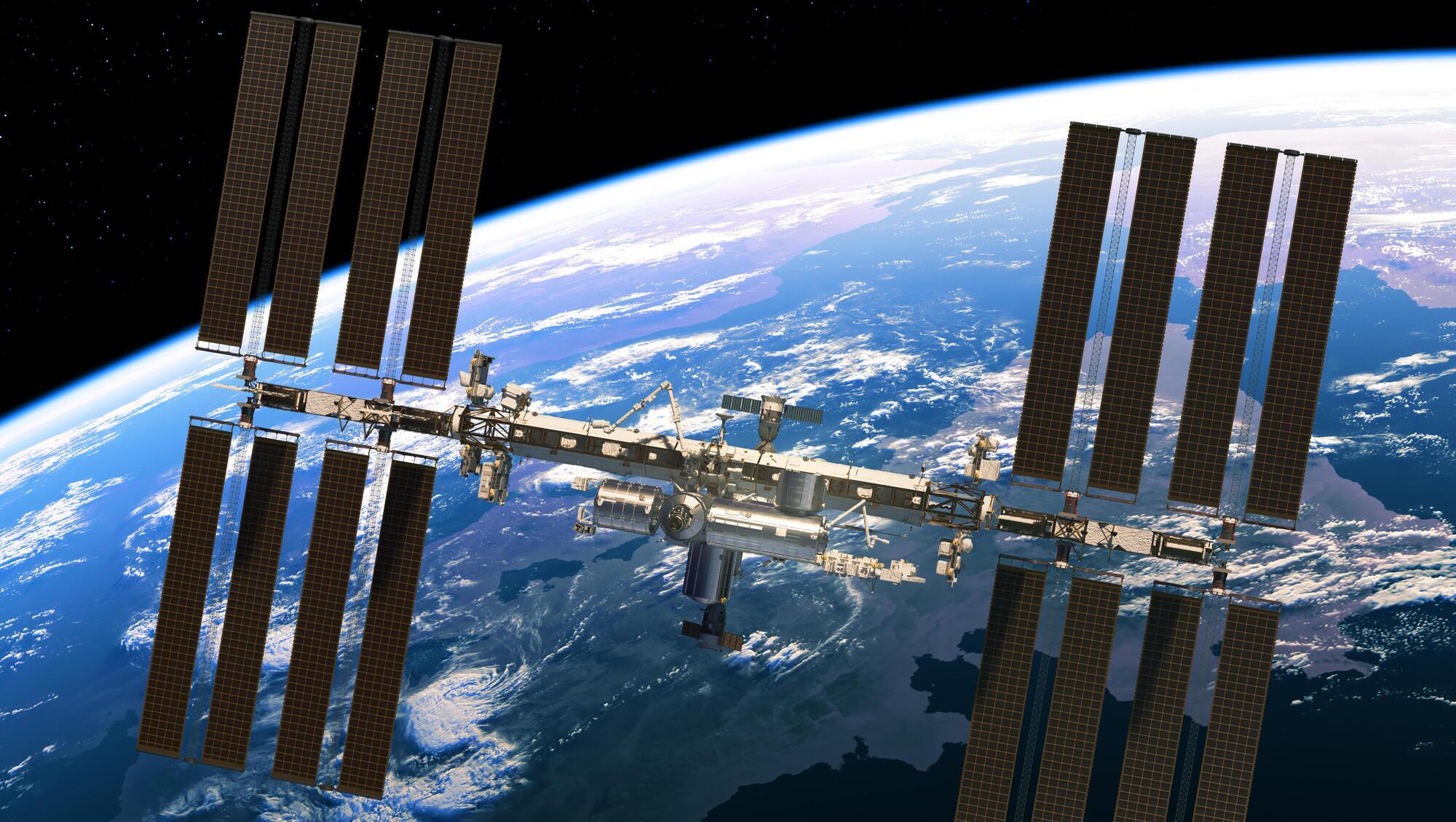 International Space Station astronauts under evacuation orders over air ...