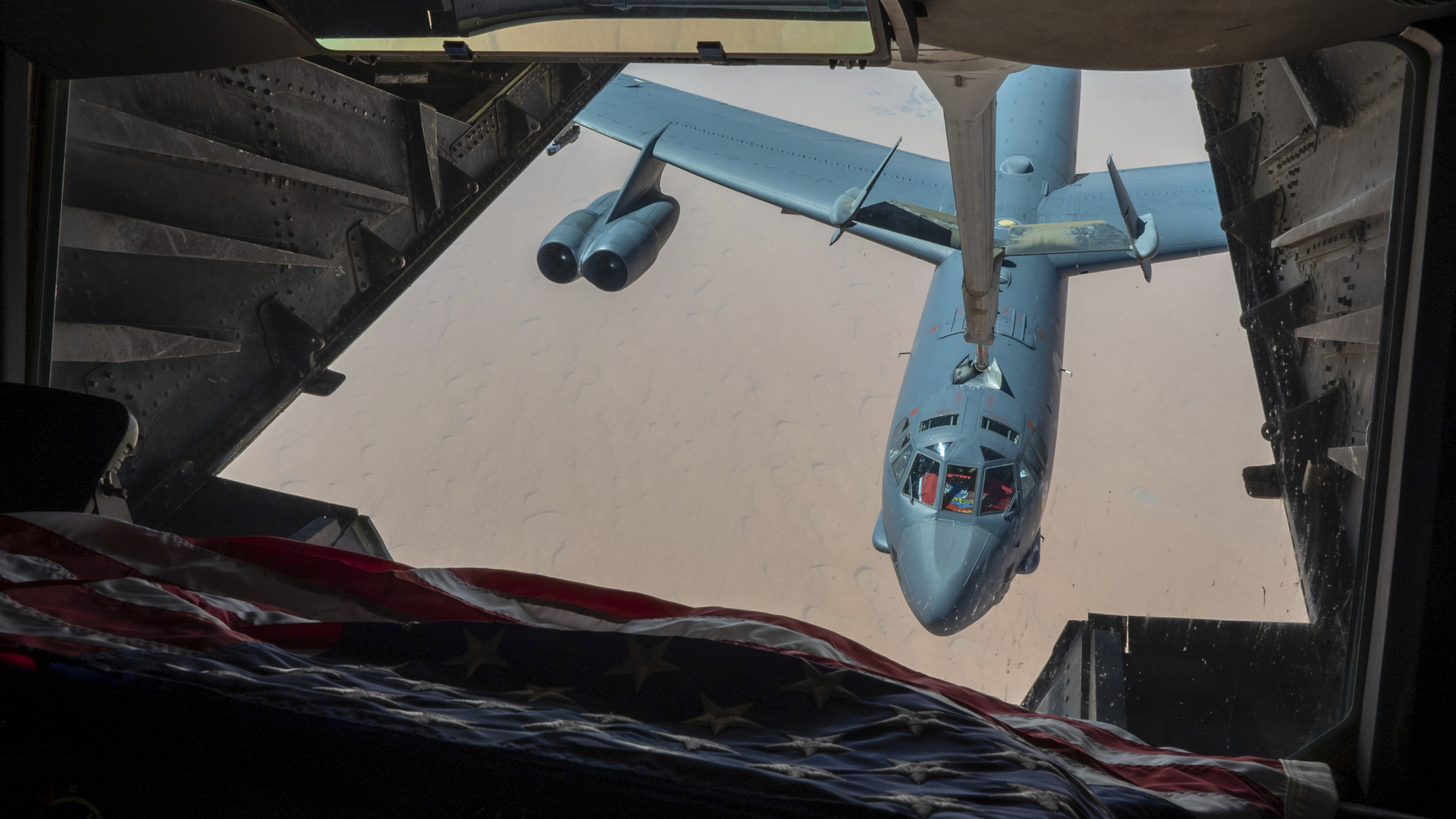 US Air Force B-52 bomber crashes in flames in California, killing all 8 ...
