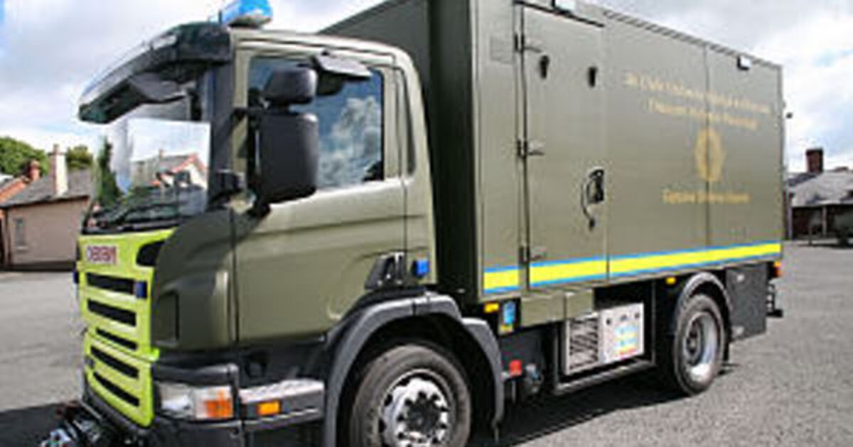Army Bomb Disposal team defuses viable device in Cork