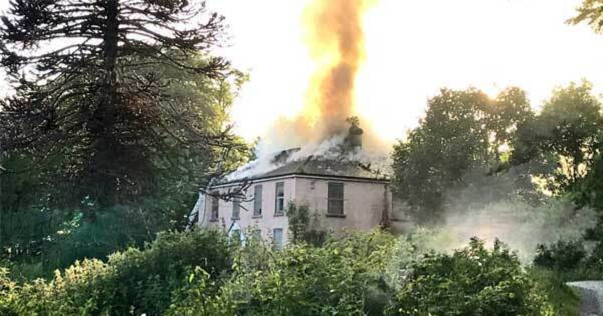 Fire Brigade battles fire in Clonakilty