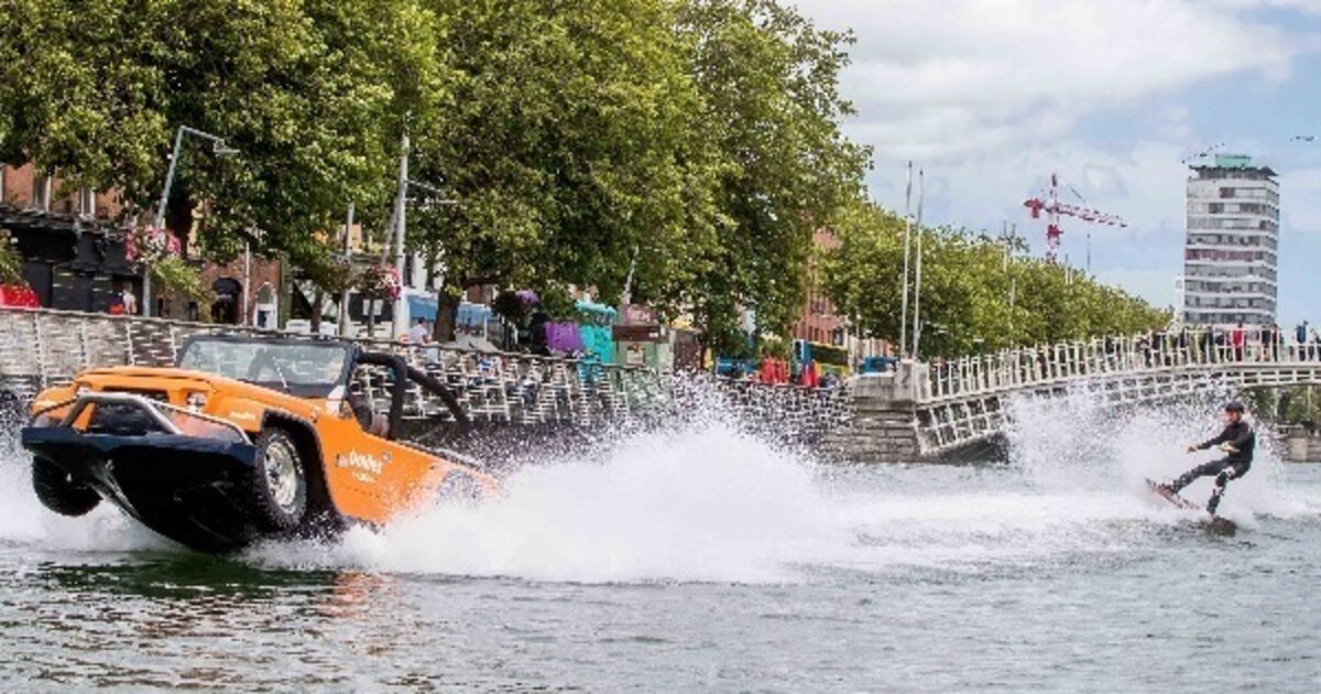 WATCH: The world’s fastest water car drive up the Liffey