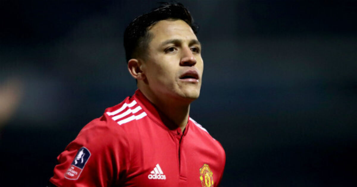 Alexis Sanchez diagnosed with dislocated ankle and tendon damage