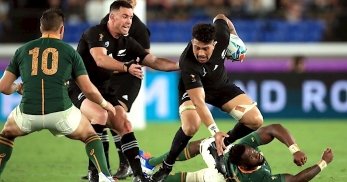 Rugby World Cup: In front of the mic