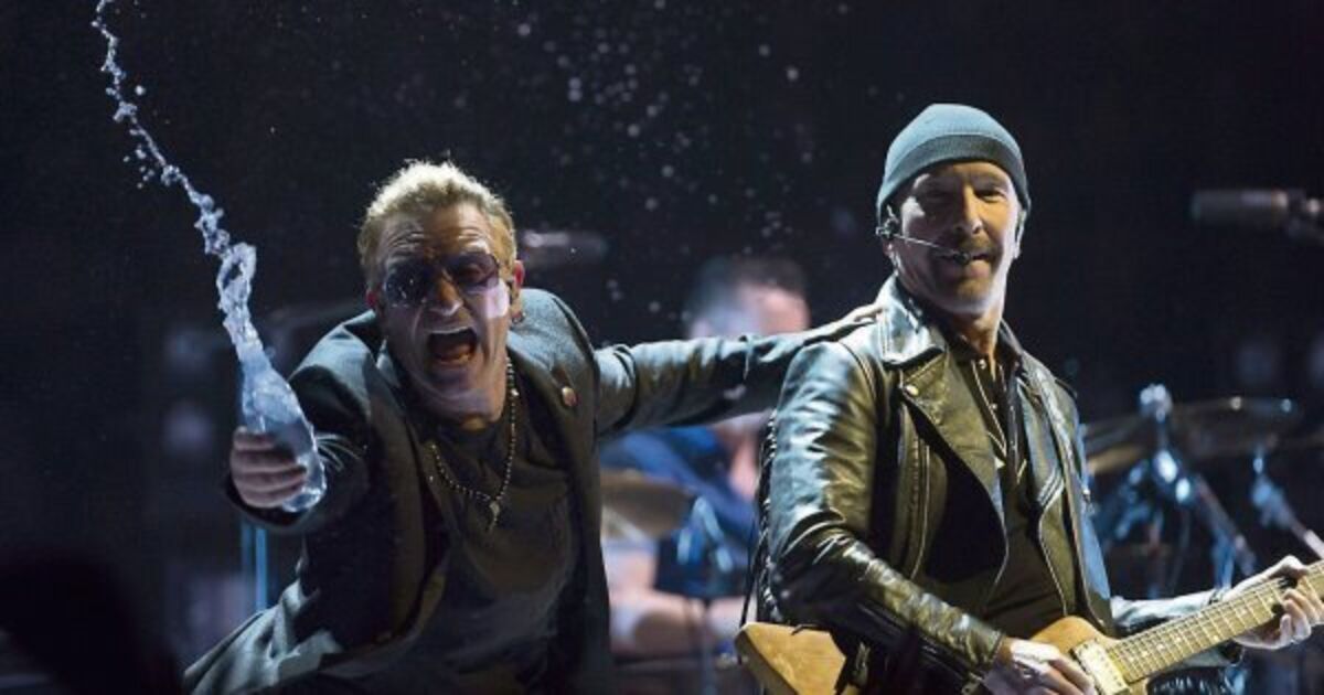 U2 put on a show on Berlin’s U2 line as Bono and The Edge take subway ride