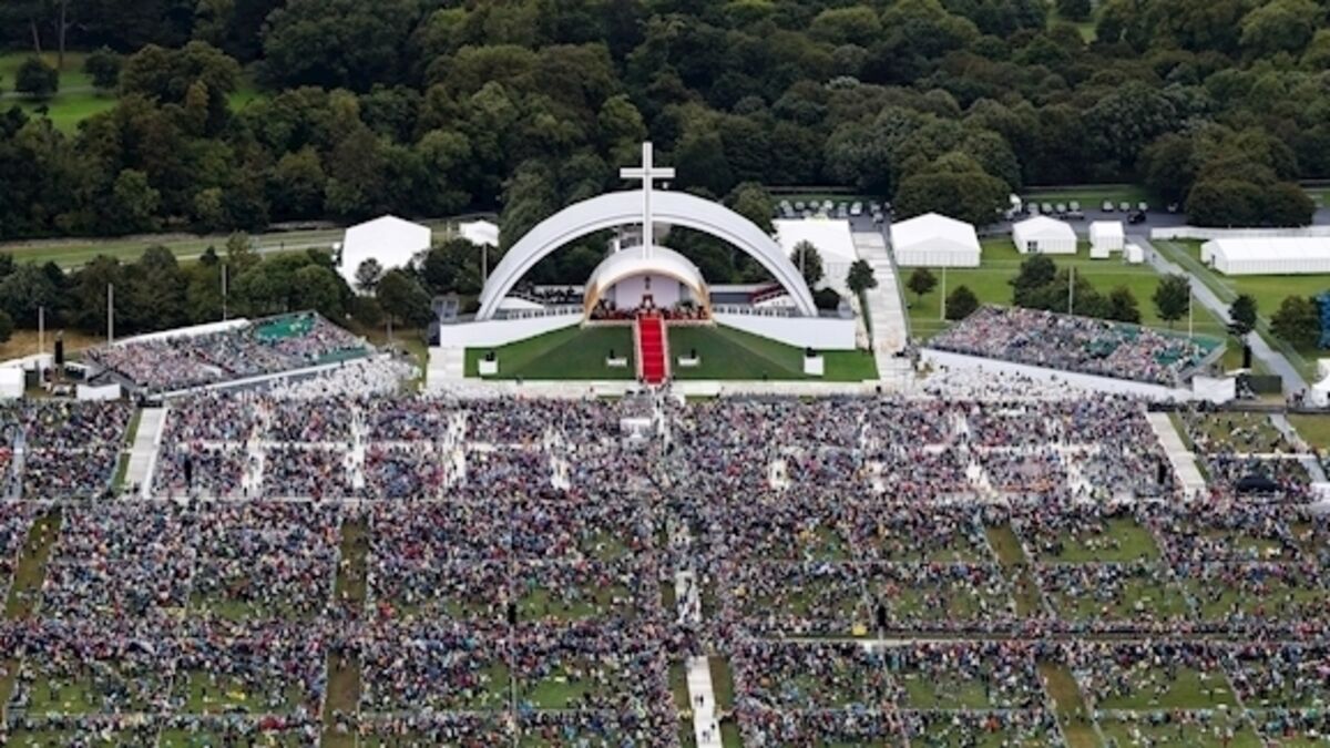 Phoenix Park has reopened to the public 15 hours ahead of schedule