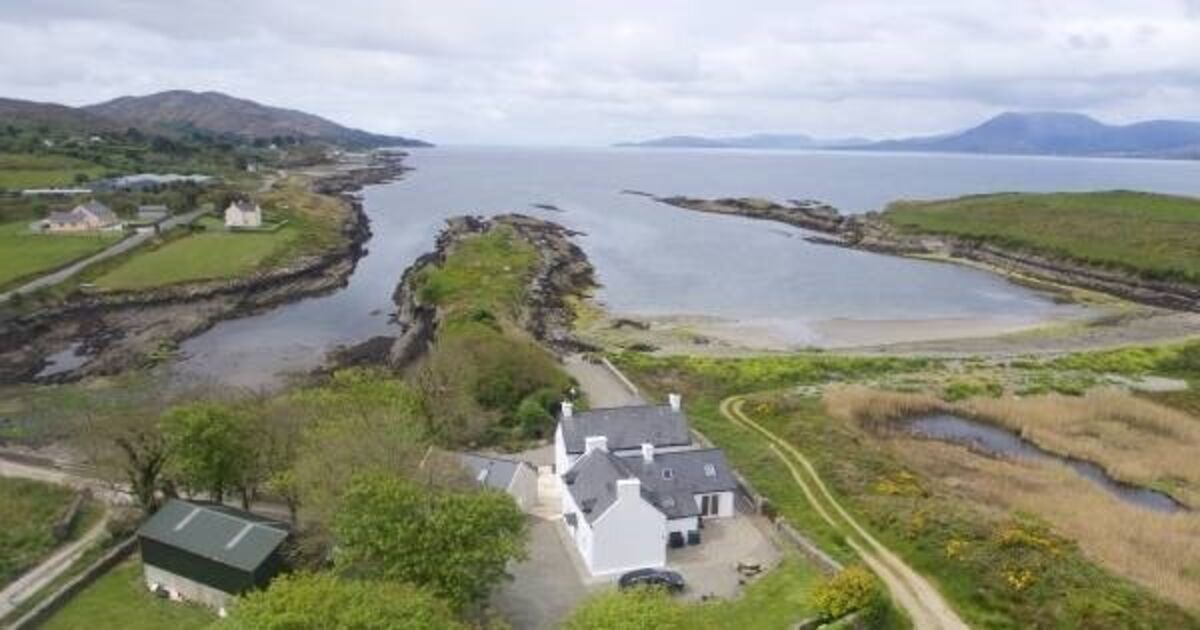 Video: Have your very own bit of Bantry Bay at Strand House