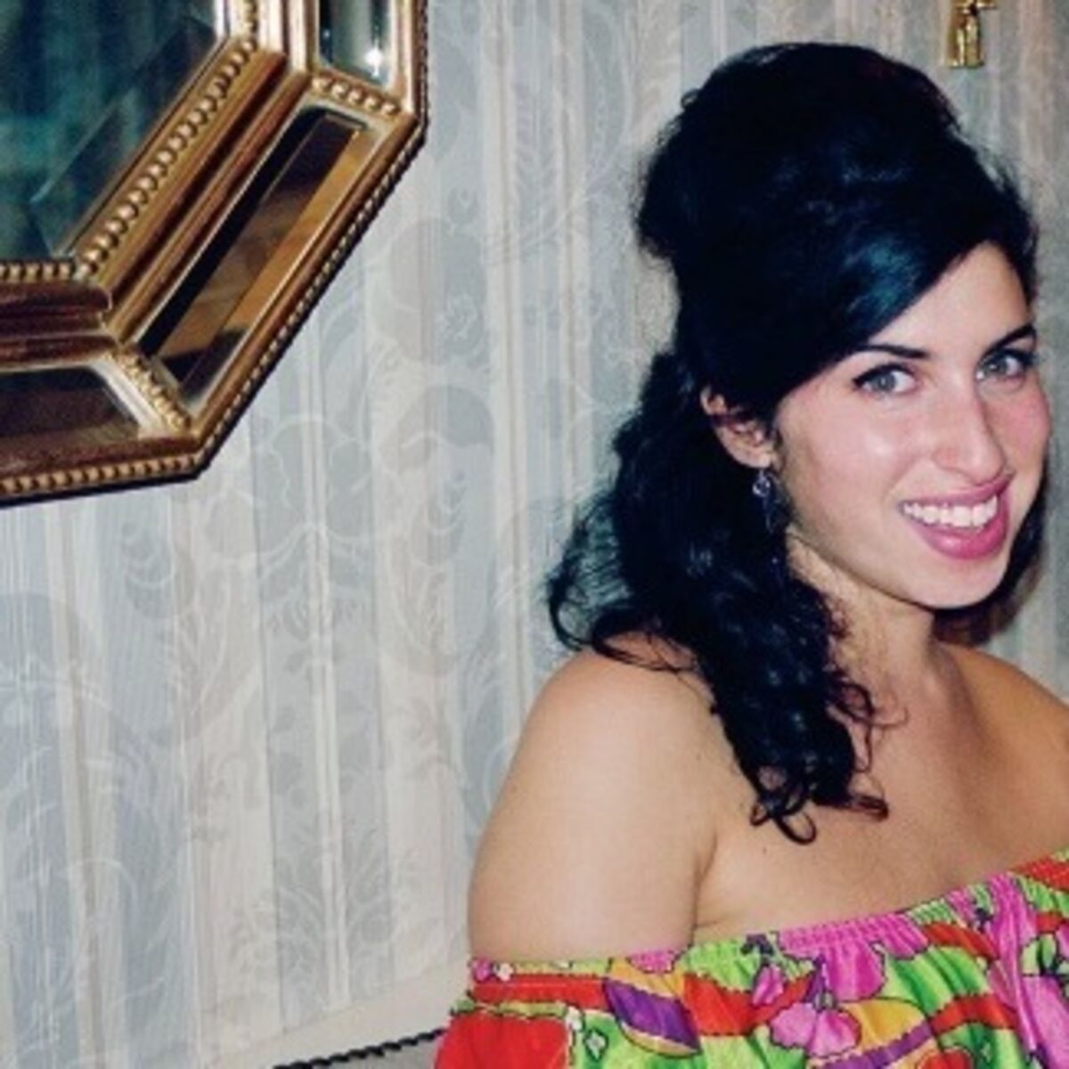 Amy Winehouse Makeup Game Wambie | Saubhaya Makeup