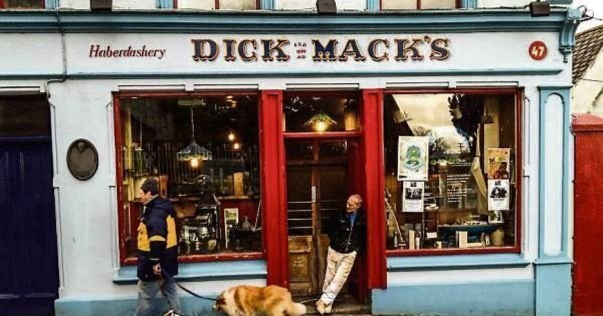 Traditional Irish shopfronts: Signs of times in Irish towns