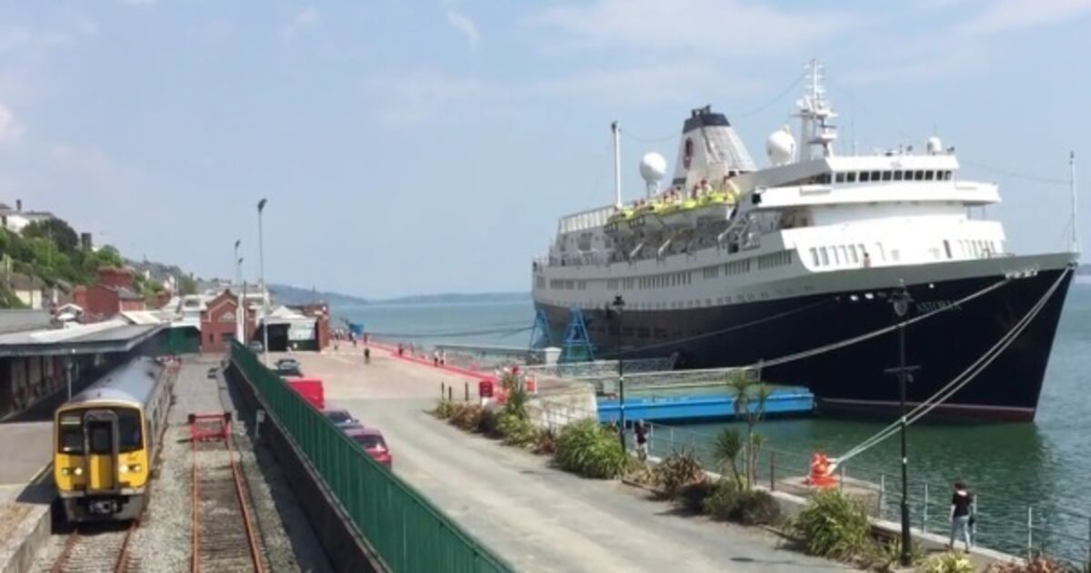Right of way dispute could lead to pickets in Cobh when cruise liners ...