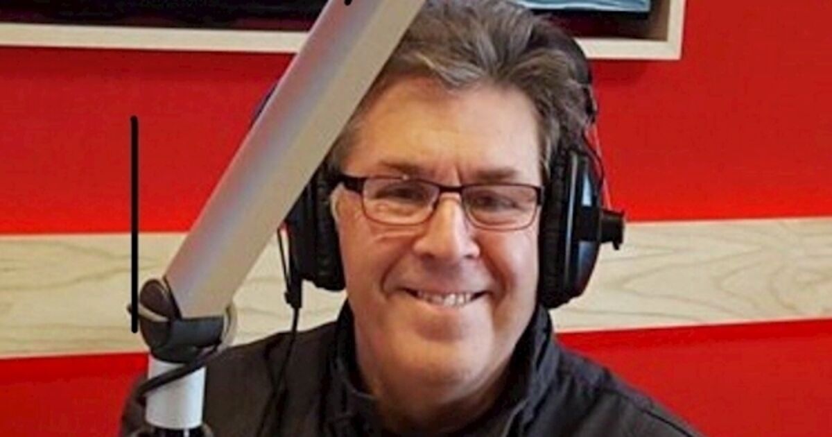 Tributes paid to Cork journalist Jim Horgan who passed away aged 63