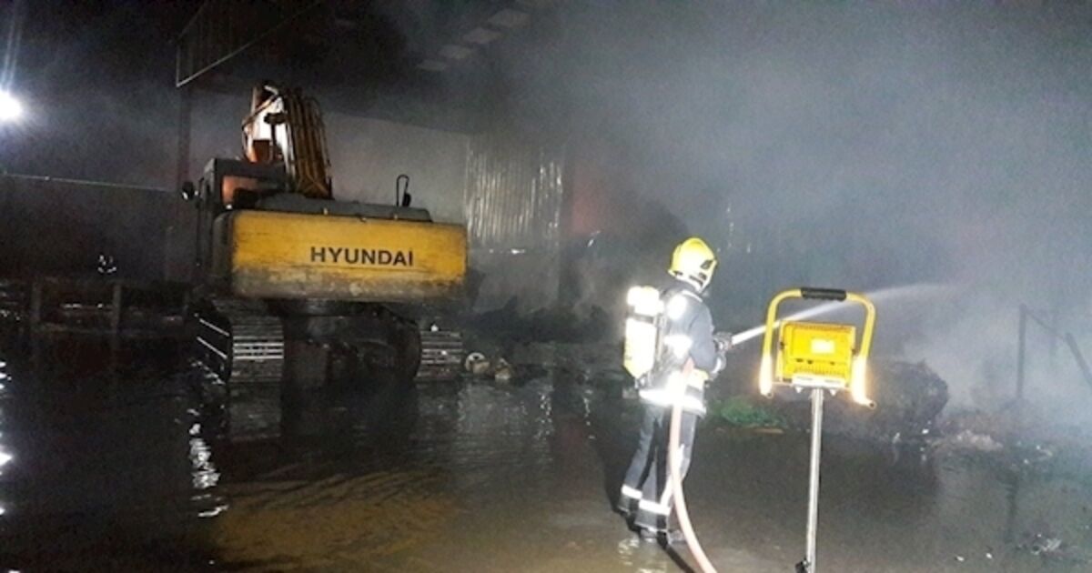 10 units attend large fire at Greenstar recycling plant in Cork