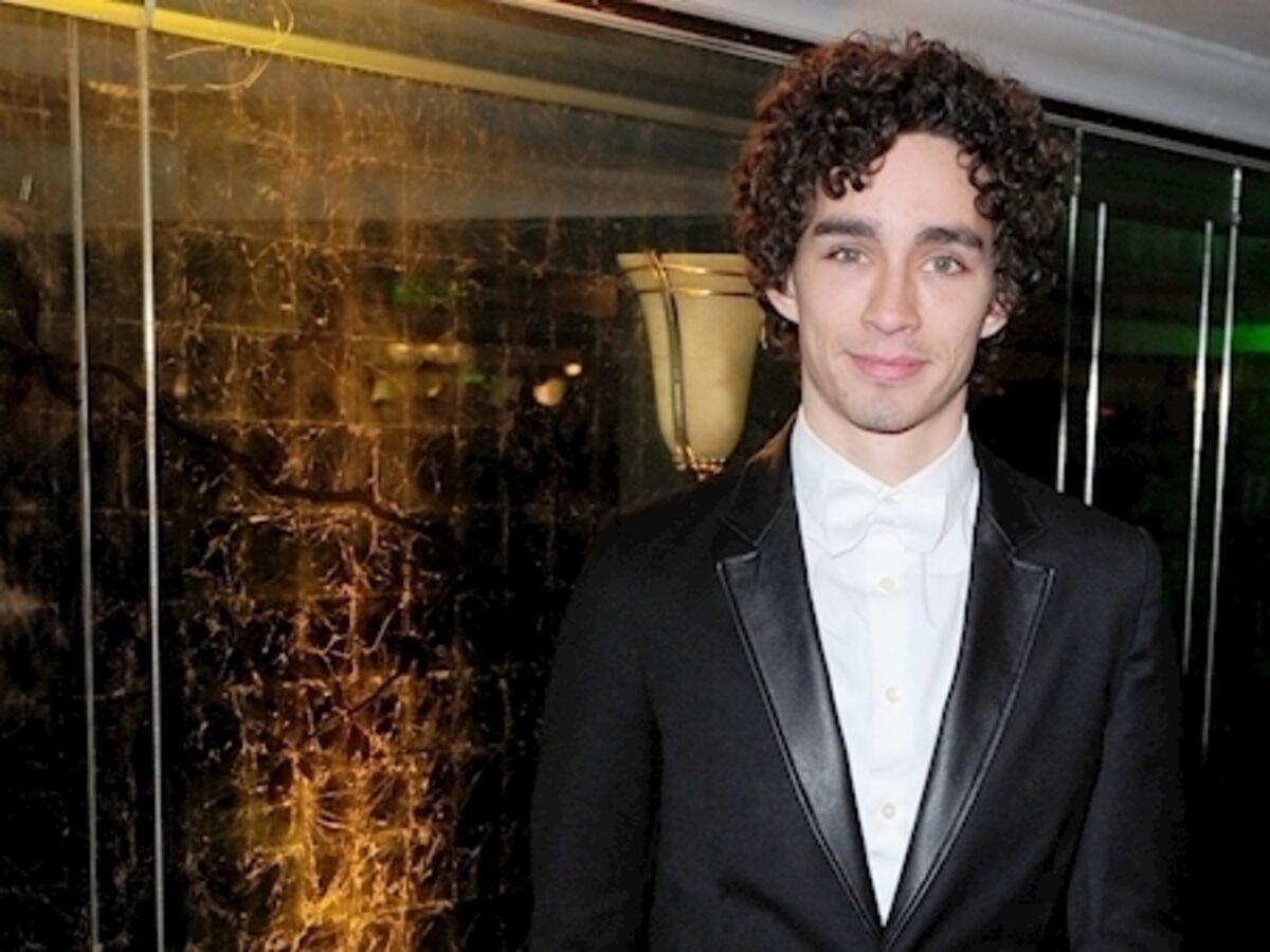 Robert Sheehan Cute