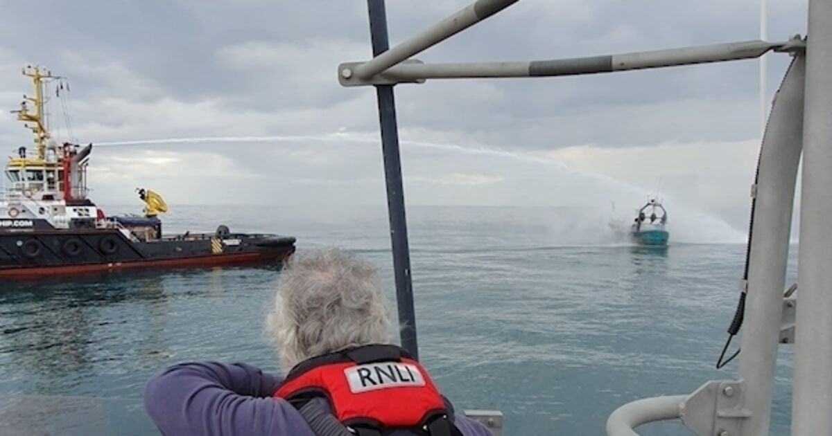 Fishermen rescued from trawler fire off Wicklow coast