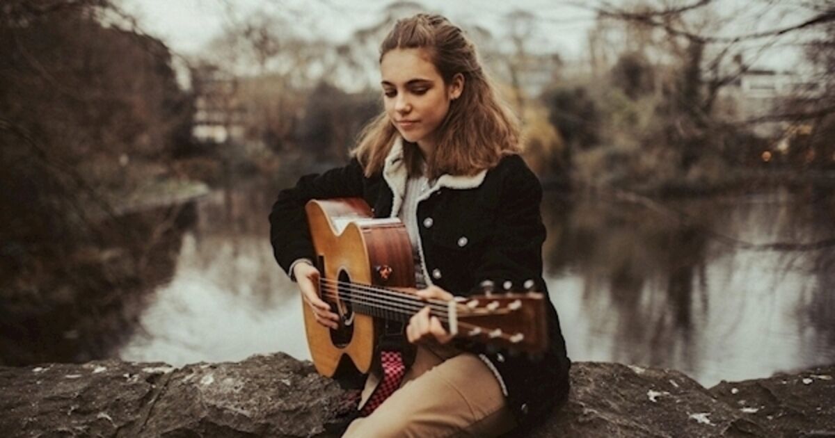 Early to rise: Three young Irish influencers making their mark online