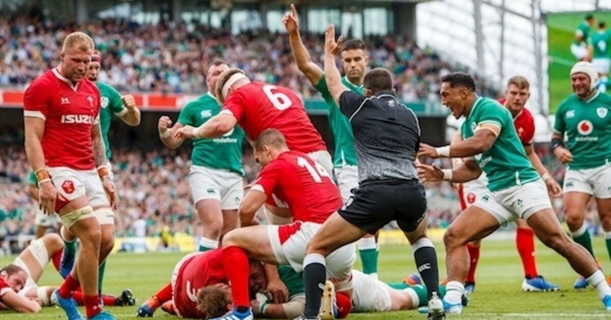 In 60 seconds: Furlong and Ryan tries crucial as Ireland beat Wales to ...