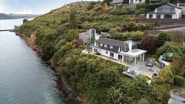 Stunning €795,000 Crosshaven home has deck stacked in its favour