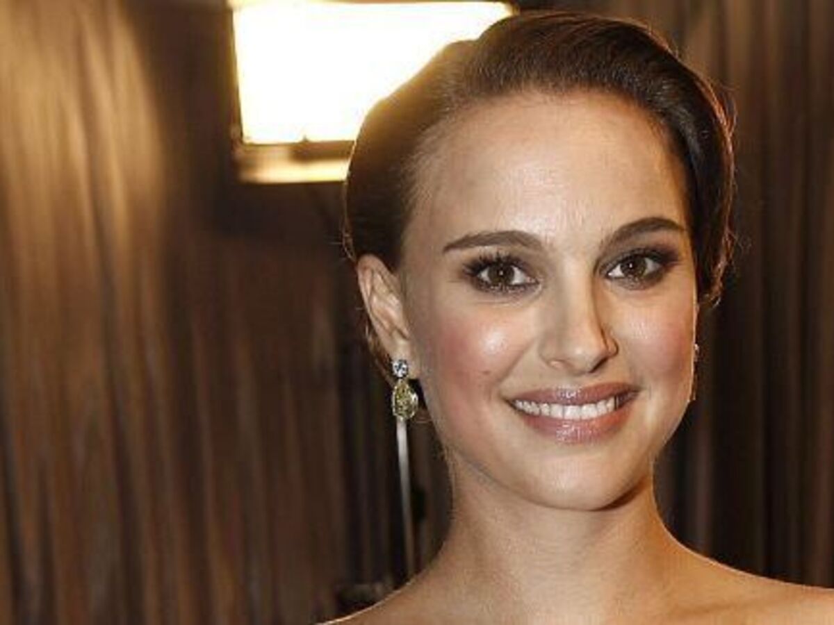 Natalie Portman High School Prom