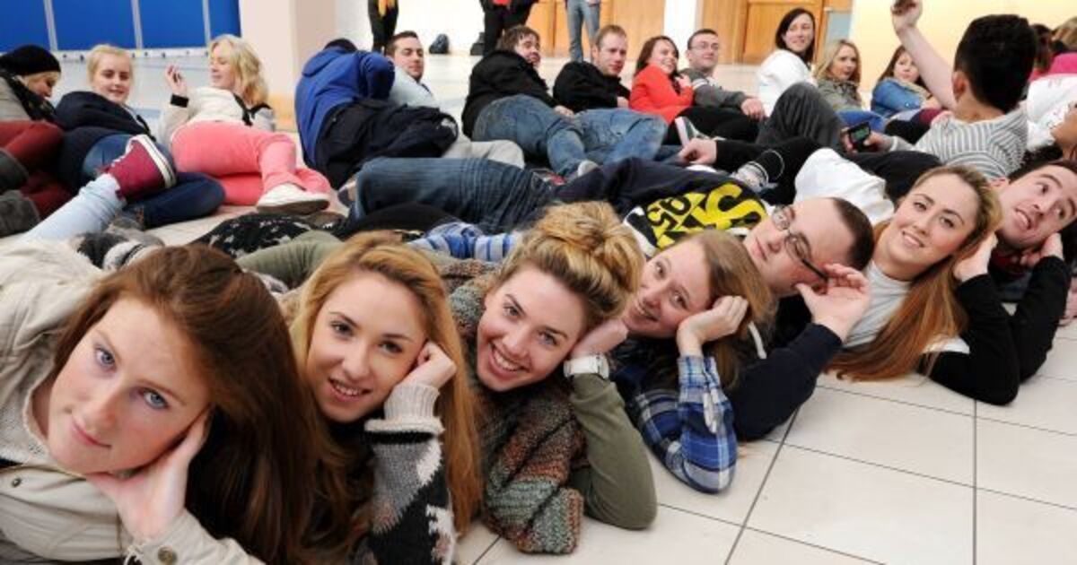 Students create a stir to set first Irish ‘spooning’ record