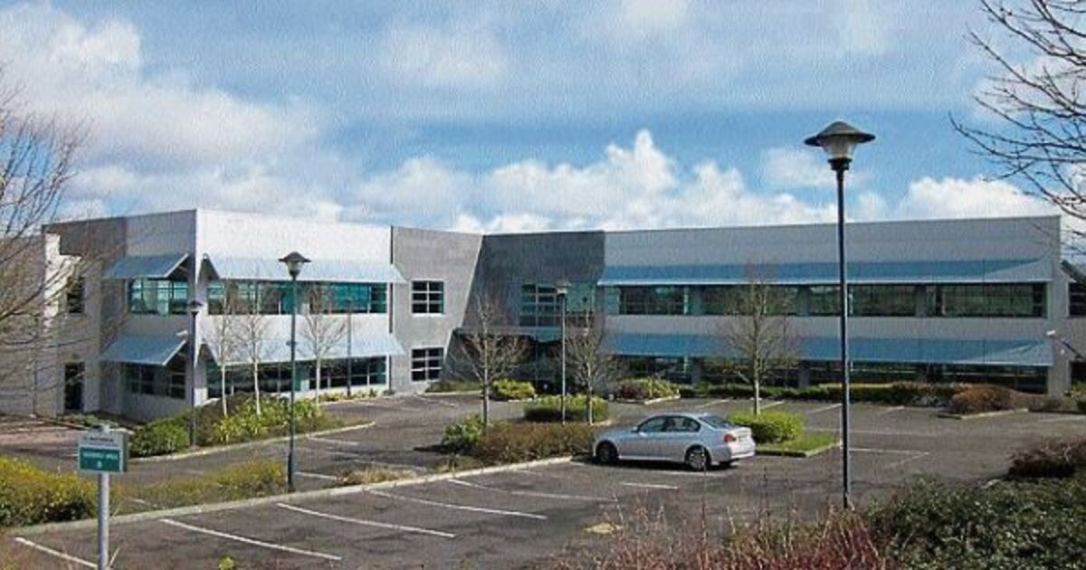 Logitech’s safe landing