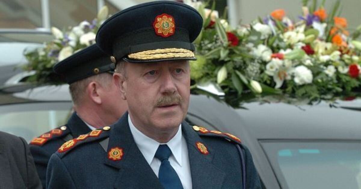Garda told he had duty to reveal data files