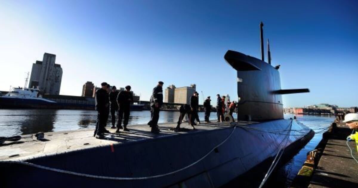 Hi-tech reconnaissance submarine pops up in port for courtesy visit