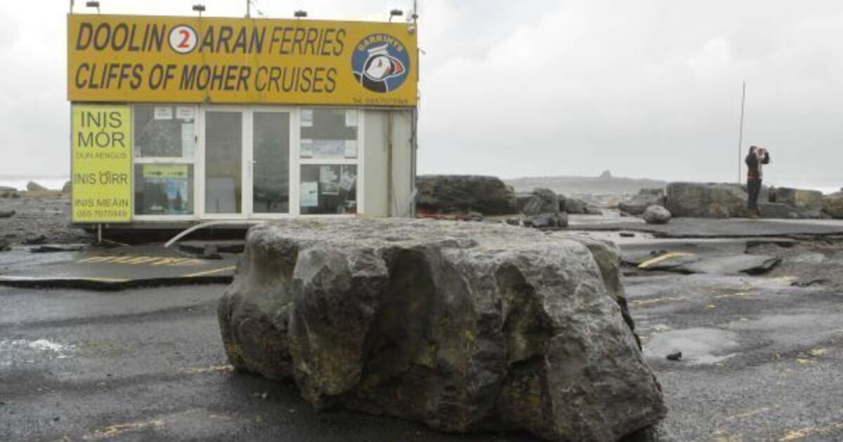 Road to pier at Doolin is ripped apart by storm