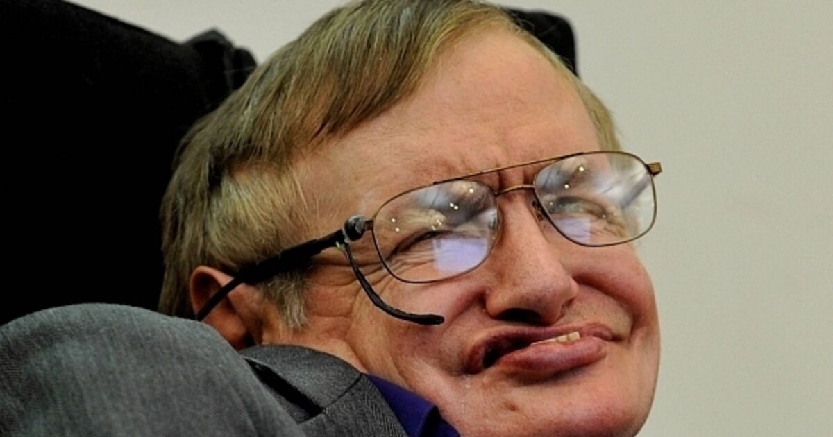 Shhh, don’t wake the aliens, warns Hawking