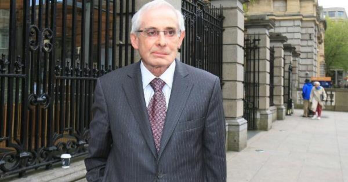 Former governor John Hurley an ordinary cook sweltering in the kitchen