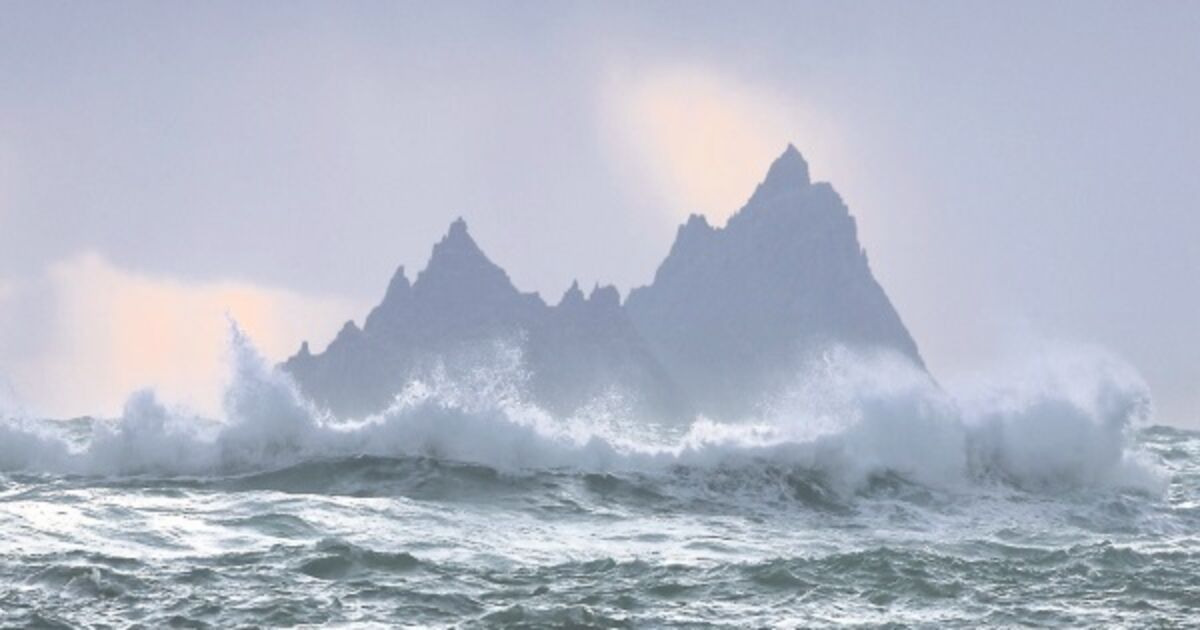 Skellig is a tough old rock and can survive Star Wars