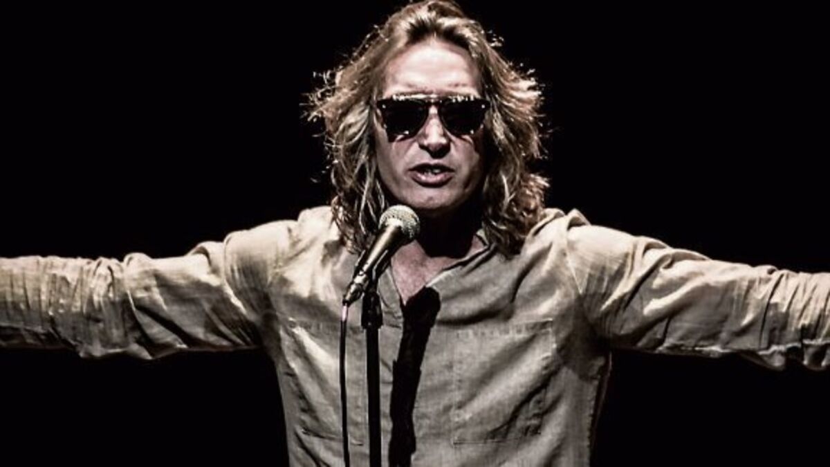 Mike Garry: From punk ethic and prison to the voice of Man Utd