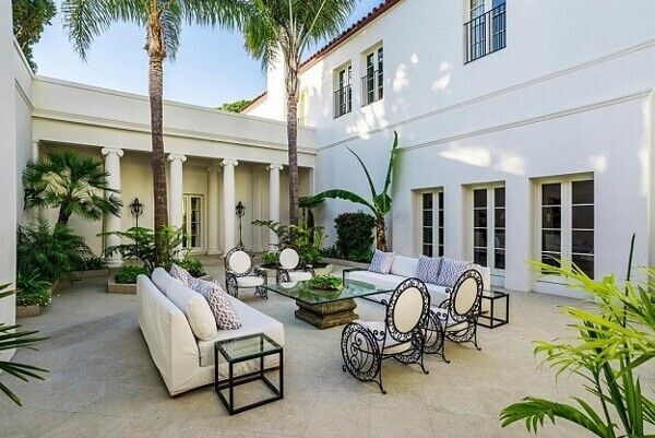 Video: Tony Montana’s ’Scarface’ mansion is for sale and we want it