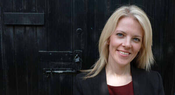 Sarah Crossan awarded Best Children’s Book for 'One'