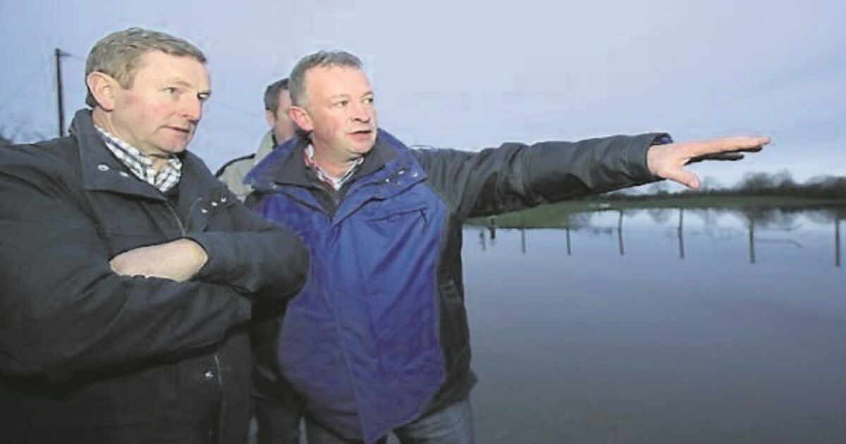 VIDEO: Traders in flood-hit Midleton to meet as Storm Frank clean-up ...