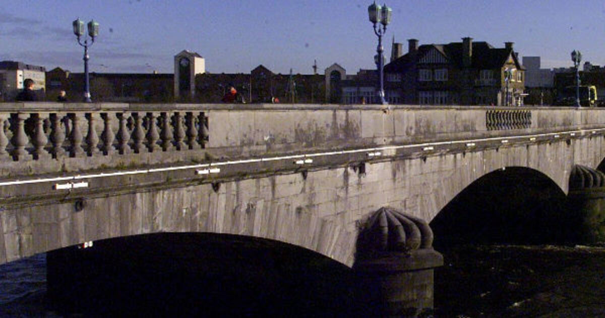 FLOODING: Stretch between two Limerick bridges vital to how conditions ...