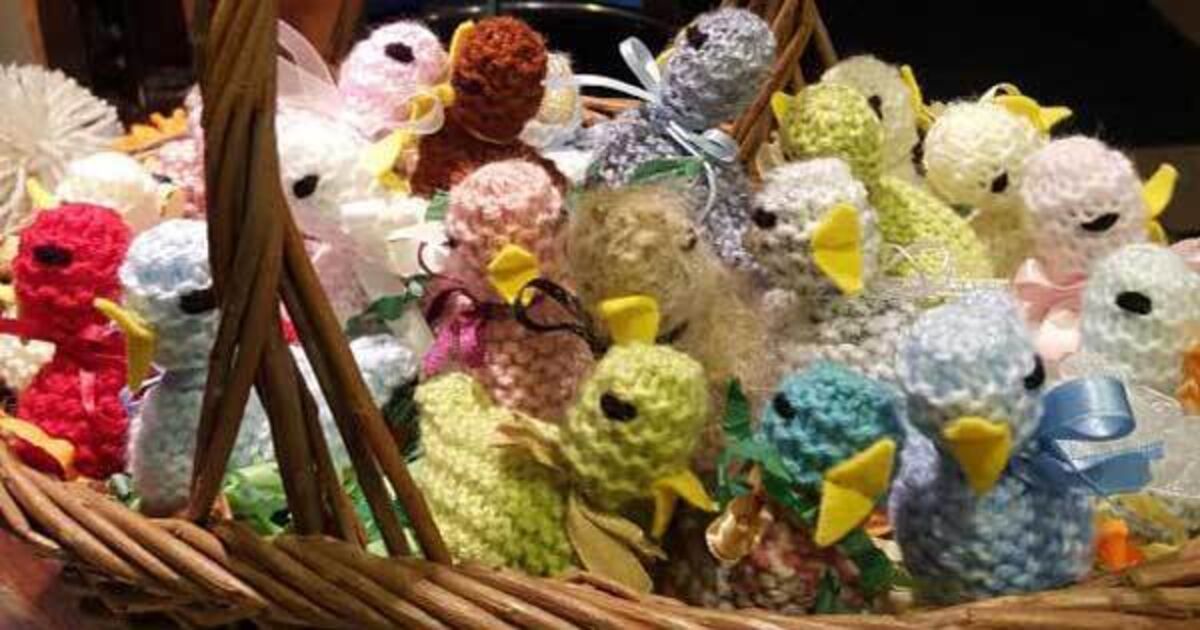 ICA news: ICA knitted chickens deliver big hit for charity fundraiser