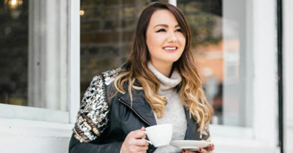 Vicki Notaro shops online to see if high fashion really is there at the ...