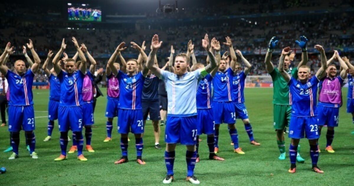 Everyone loved Iceland's hand clap celebration after beating England