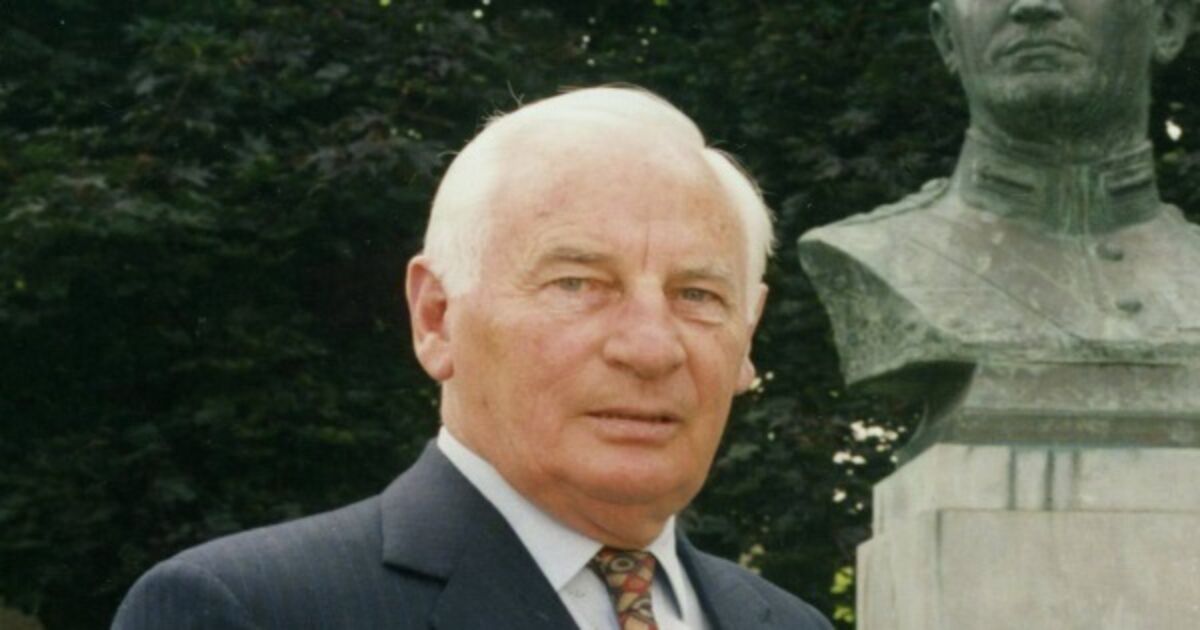 Peter Barry: Tributes to family man, Corkman, patriot