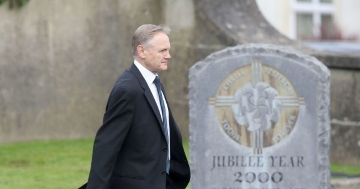 Anthony Foley Funeral: The sound of slow heartbreak, rendered in simple ...