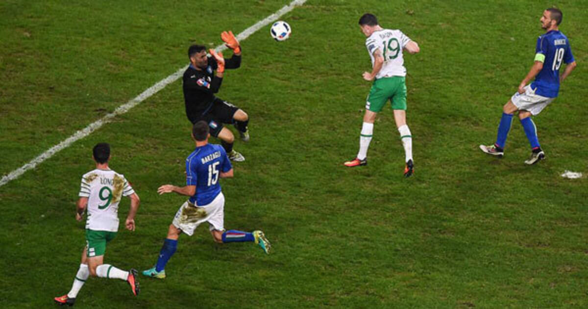 2016’s last question: Does Dylan trump two Robbies?