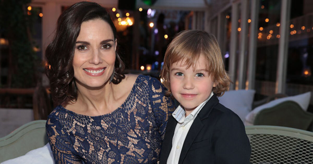 Author Alison Canavan: Enjoy your kids when they are young