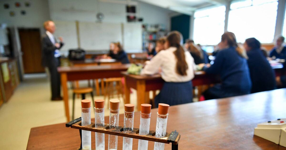 Reduced school timetable guidelines postponed