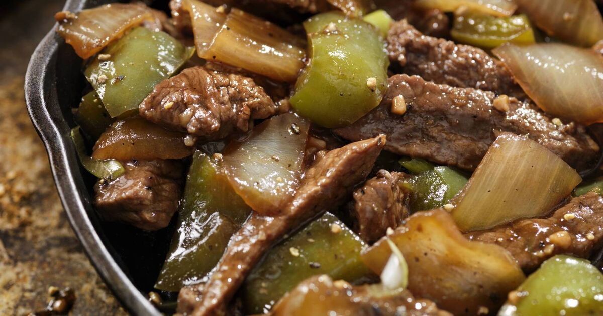 Quick and easy dinner: sticky beef stir-fry