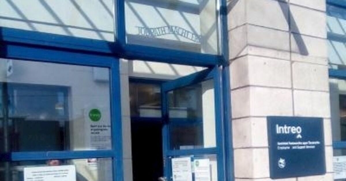 'Extremely offensive sign' at Cork Intreo office causes international upset