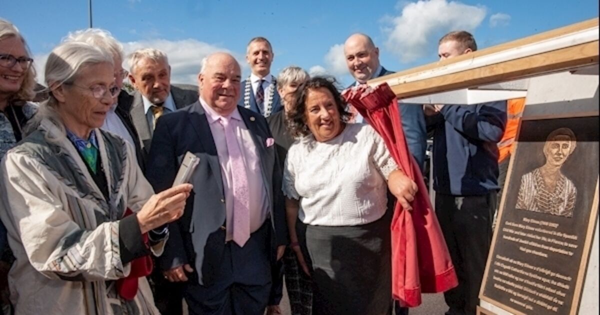 Mary Elmes - Lessons from history must not be forgotten