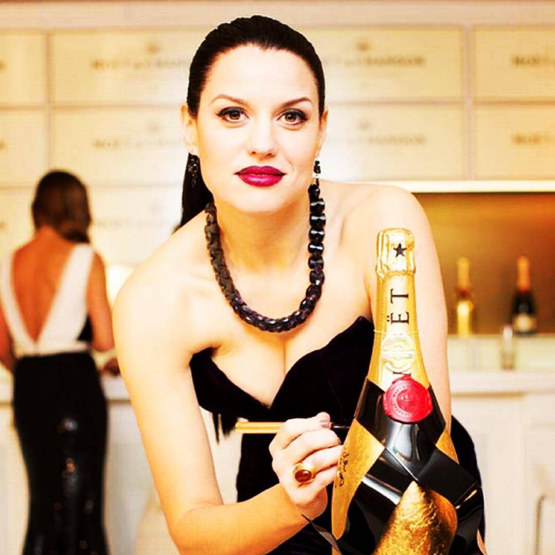 Maura Derrane leads Irish stars congratulating Caroline Morahan on ...